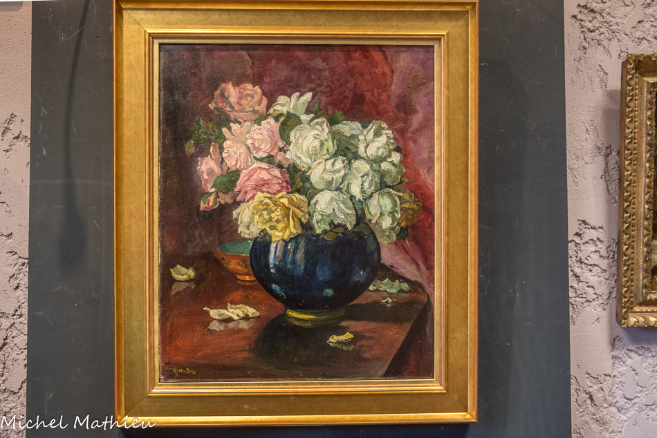 Auriol. Musée Martin-Duby « Vase au bouquet de roses ». Huile. Joseph ...